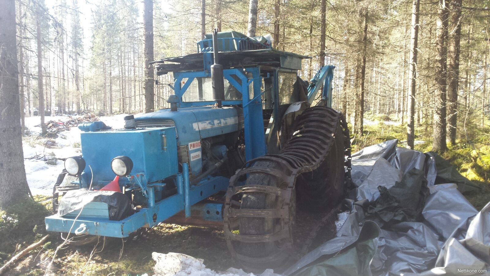 Maarakennus koneita.: Vammas-riuku - Vammas pole-crossbar / Metsien ...