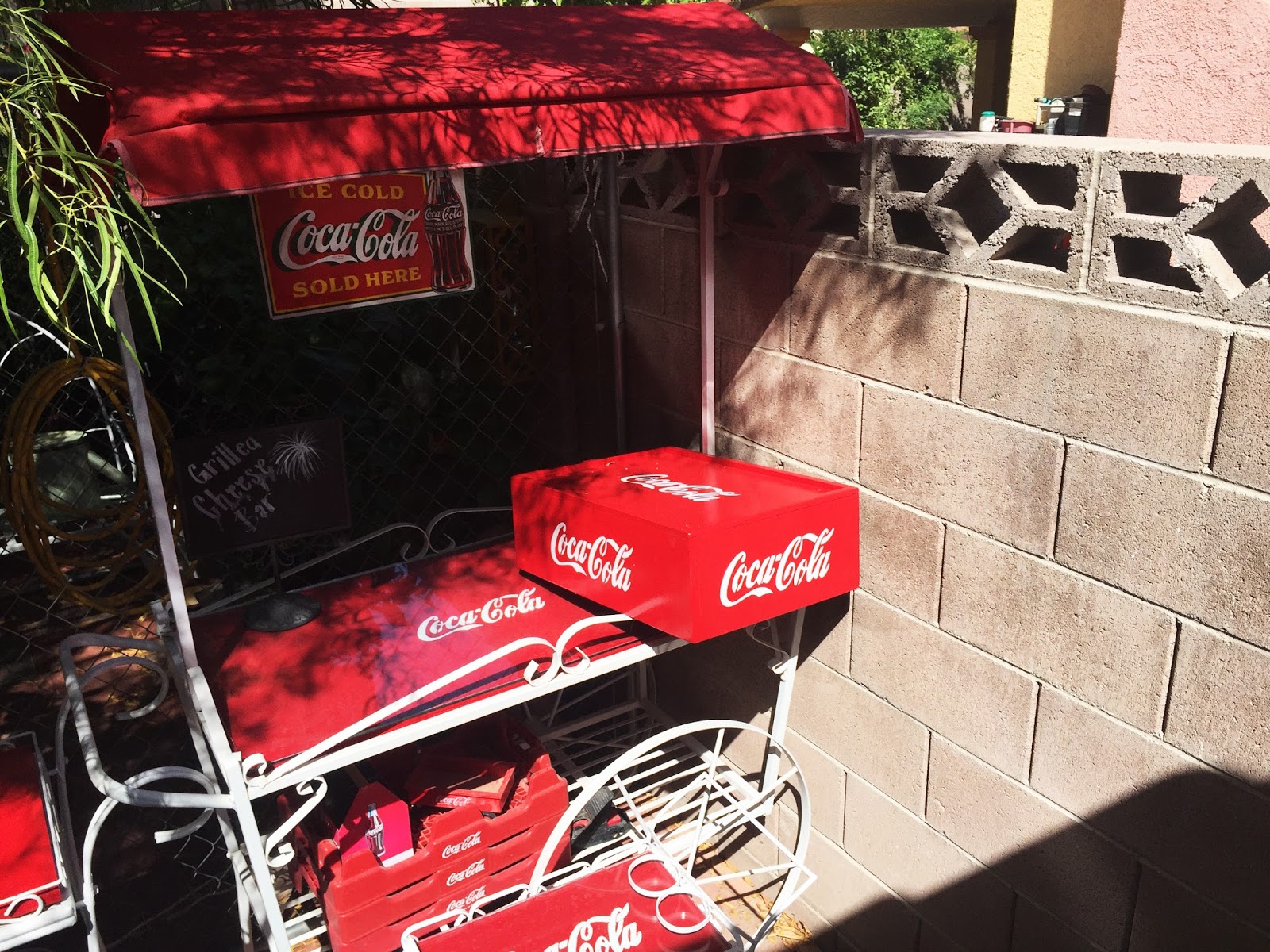 Las Vegas Antique Shops: COCA COLA Stencil Project