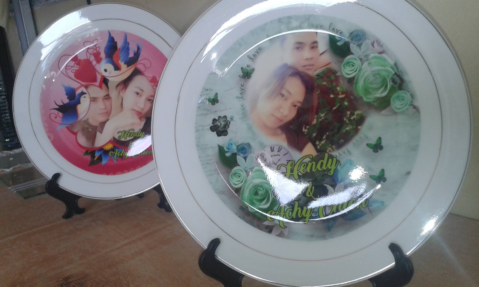 SOUVENIR PIRING FOTO - KIREINA MEDIA