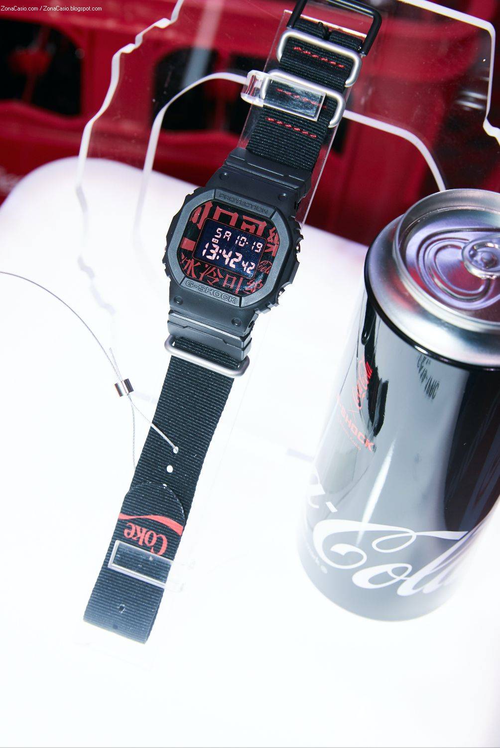 Zona Casio: Increíble la pop-up store de G-Shock x Coca-Cola ...