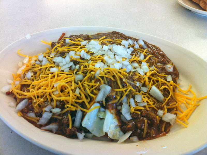 St. Louis Slinger Tour 2012: Stop #1: Courtesy Diner (Kingshighway)