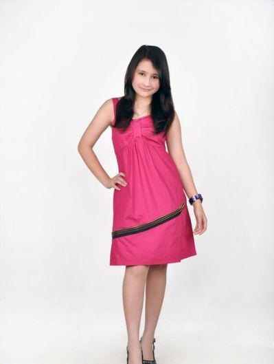 Prilly Latuconsina - Info Biodata Artisraparperisydan