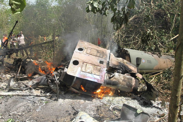 မင္းလြမ္းေနာင္(ပန္းတေနာ္): Bell 212 Helicopter Crash