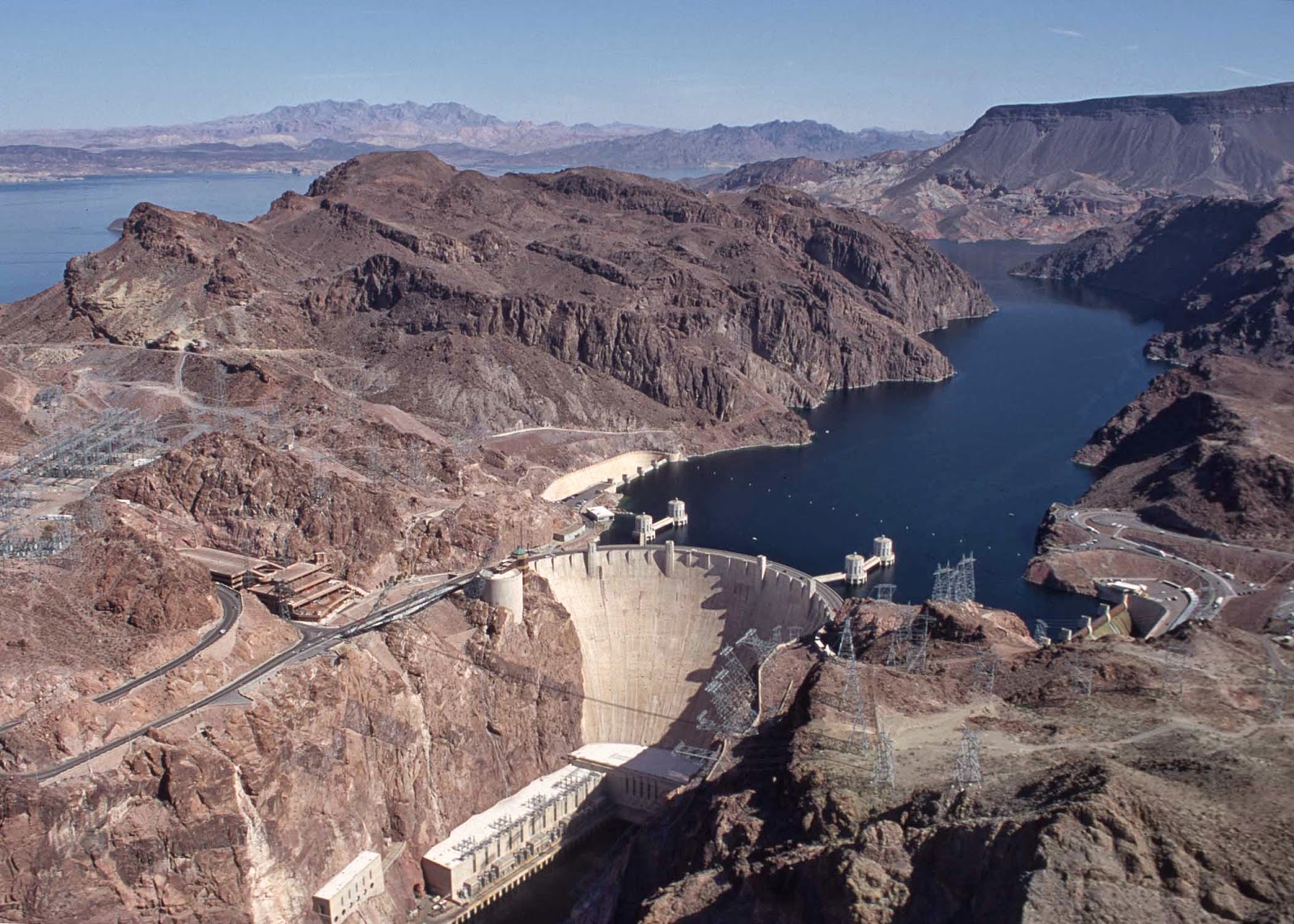 Best of Civil Engineers: MEGA STRUCTURE 1- Hoover Dam