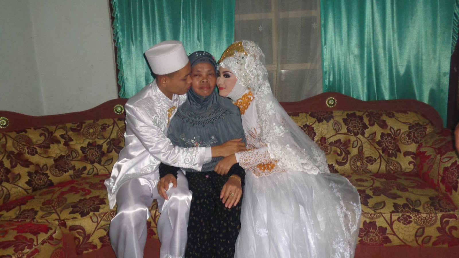 ALBUM COLLECTION Bersama KAPARINJANI/Punk Poke Community: Documentasi ...