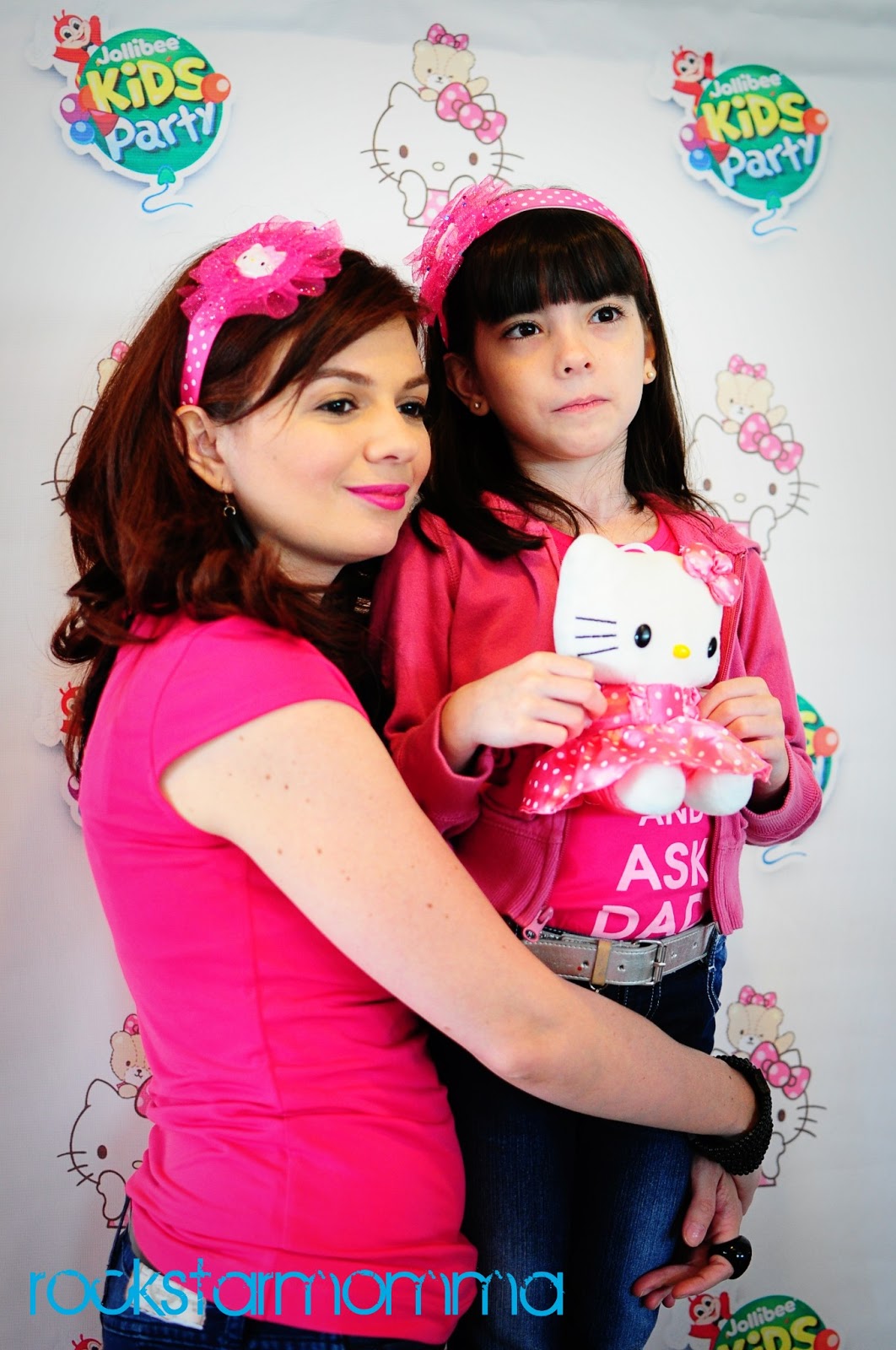 Celebrate a Purr-fect Hello Kitty Birthday with Jollibee Kids Party ...