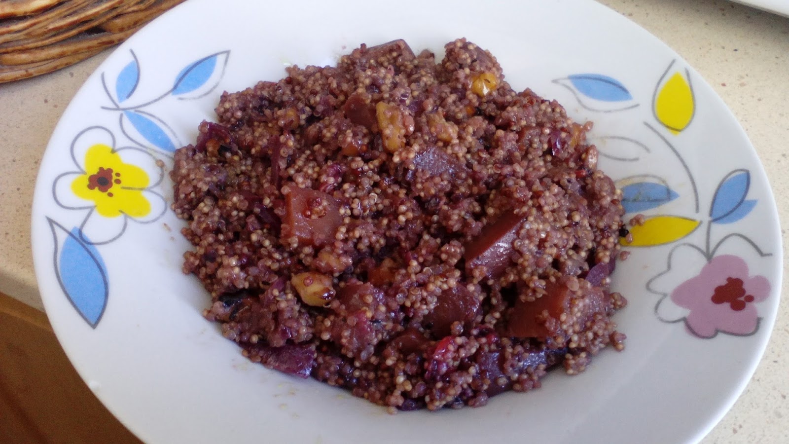 Receta vegetariana - Quinua/quinoa roja con calabaza y frutos rojos ...