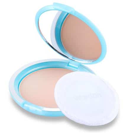 10 Merk Bedak Yang Tidak Luntur saat Berkeringat