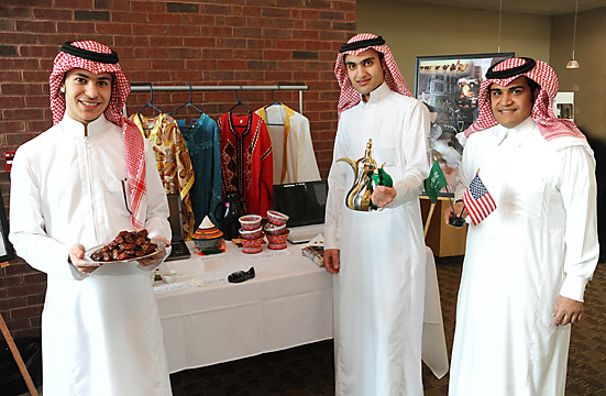 New generation's clothing line.: Saudi traditional clothes for men's