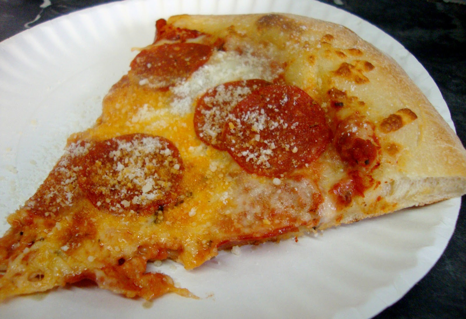 Food Floozie: Frugal Floozie Friday - Backroom Pizza