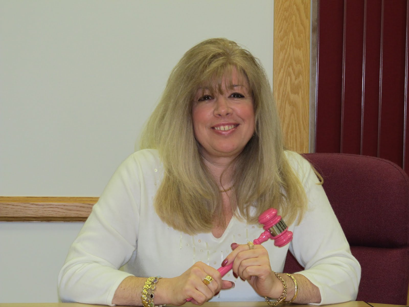 Lehigh Valley Ramblings: Yes, She Really Does Have a Pink Gavel!