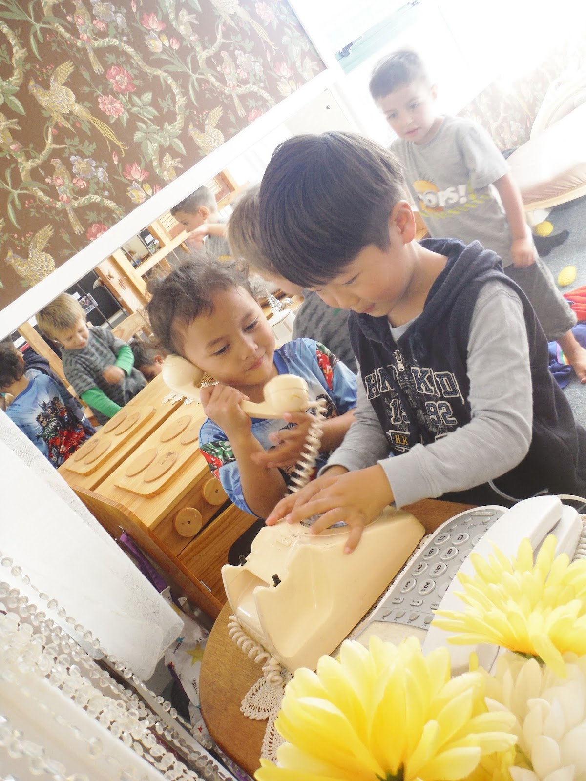 Mairtown Kindergarten: The Wonderful Family Corner