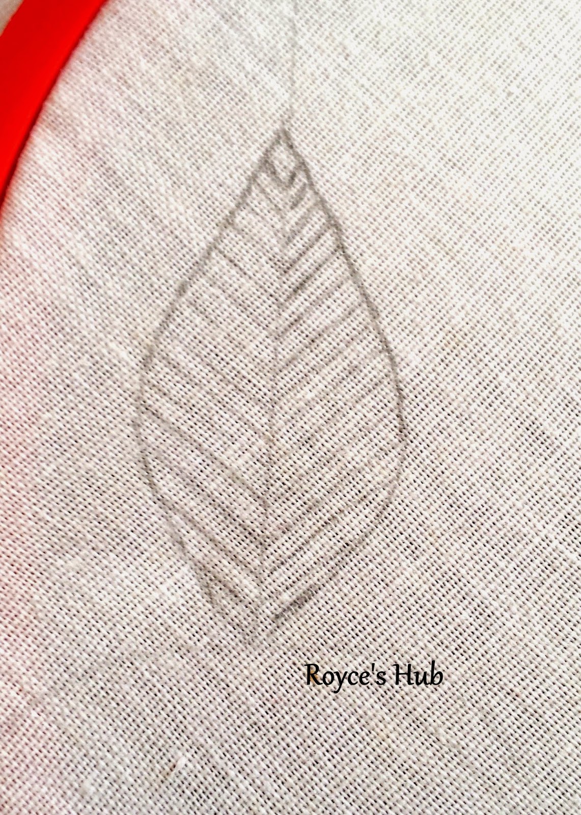 Royce's Hub: Embroidery Stitches For Leaves : Fishbone Stitch and ...