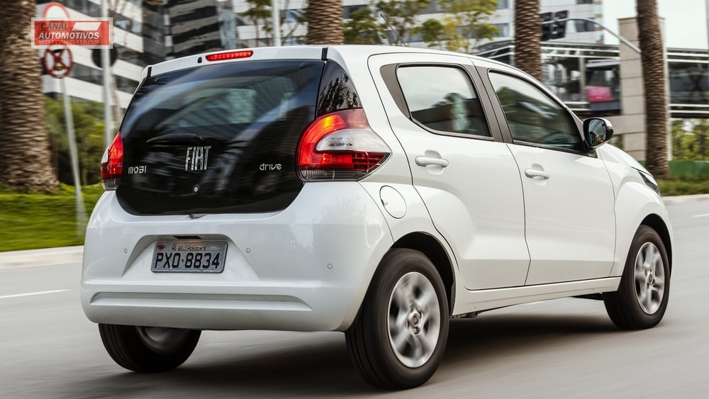 Fiat Mobi Drive 2017 - Preço | Consumo - Canal Automotivos - Consumo ...