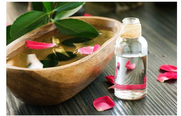 10 Manfaat Air Bunga Mawar untuk Kulit, Rambut dan Kesehatan - Blog ...
