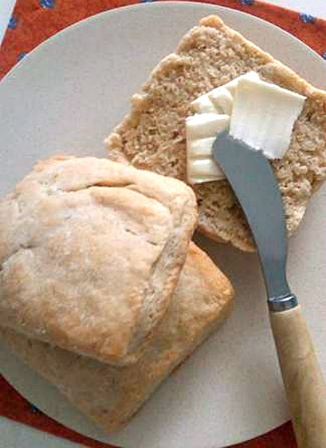 Starbooks: BUTTERMILK BARLEY BISCUITS