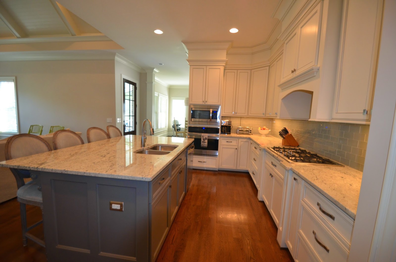 The Life of Riley: Home Tour: The Kitchen