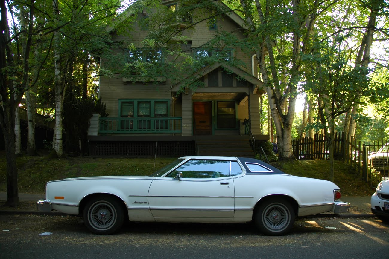 OLD PARKED CARS.: 1974 Mercury Montego MX.