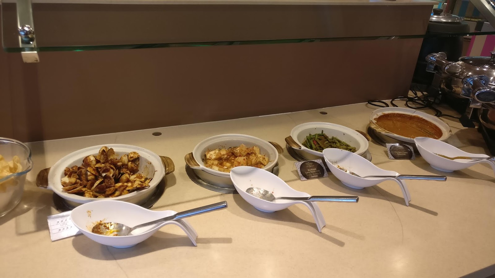 It's About Food!!: Sakura International Buffet Restaurant 櫻花 @ Safra ...