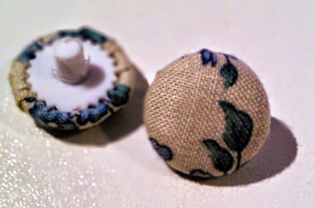 A salinha da costura: Botões forrados a tecido - como fazer