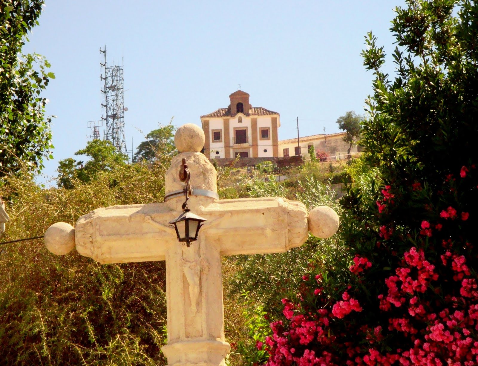 Sobreviviendo: Cruz de la Rauda