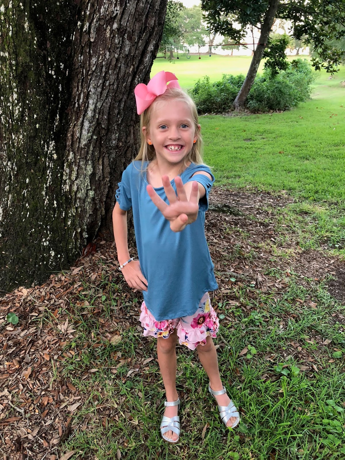 Jenni's Blog: Happy First Day of School!