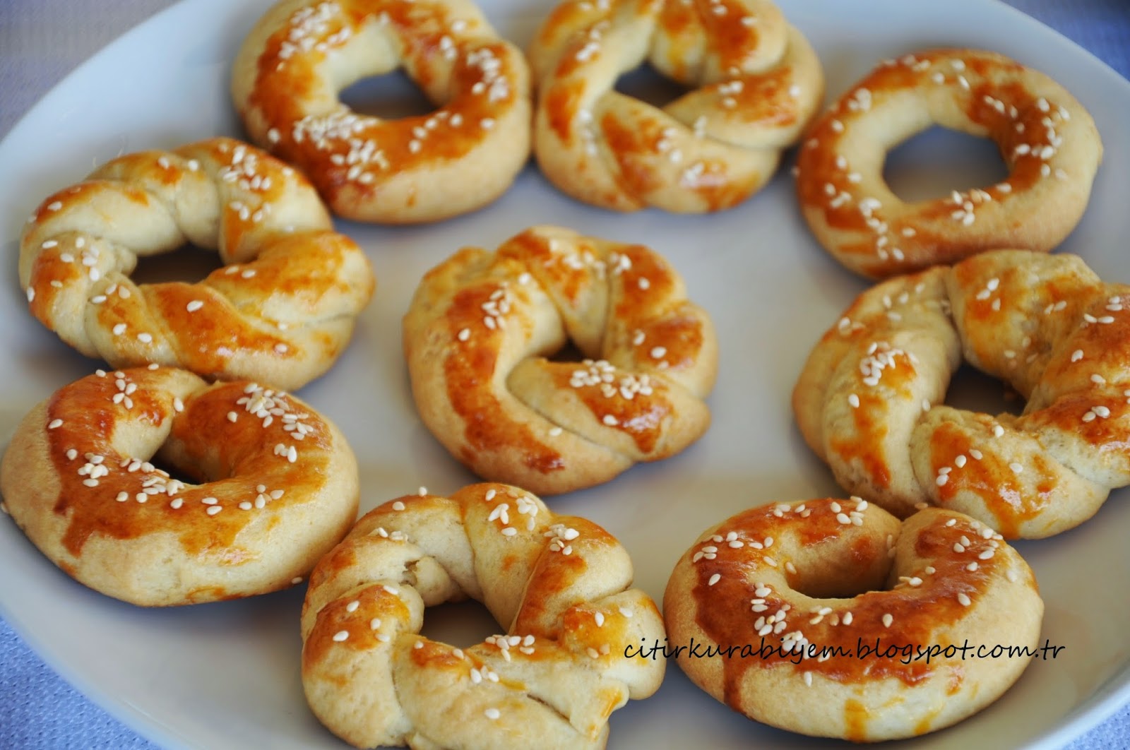 Butik kurabiye,tatlı ve yemek tarifleri,Turkish cuisine: TUZLU PASTANE ...