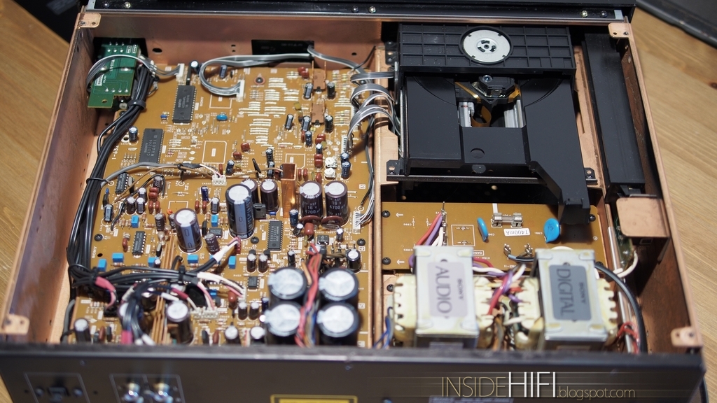 Inside Hi-Fi: Sony CDP-X55ES (E Model)
