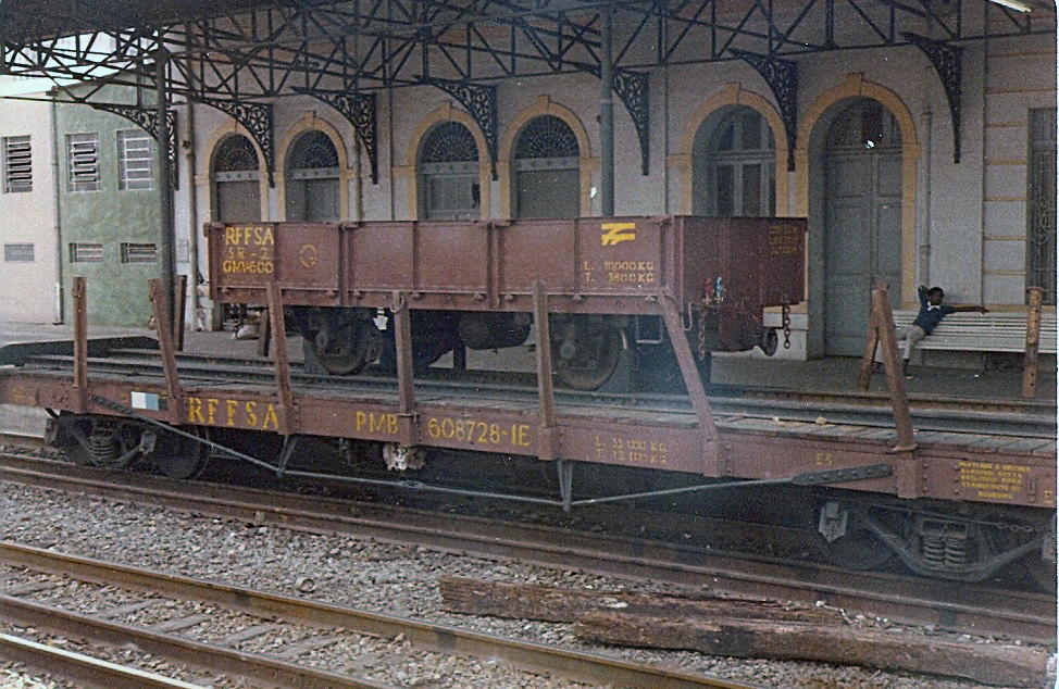 UMA VIAGEM PELOS TRILHOS DA CENTRO OESTE: Vagoneta de auto de linha de ...