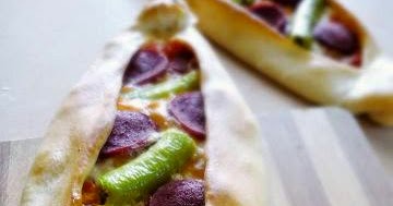 Citra's Home Diary: SUCUKLU PIDE (Turkish style sausage Pizza) / # ...