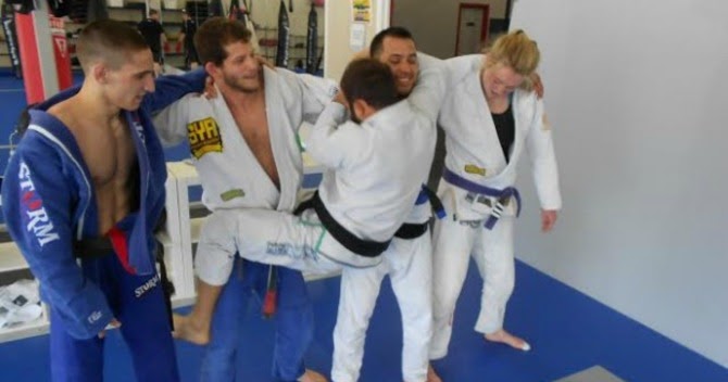 Il modo corretto di riscaldarsi nel Brazilian Jiu-Jitsu ~ maxbjj