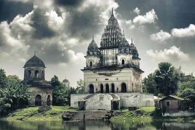 Puthia Rajbari - Online Travel