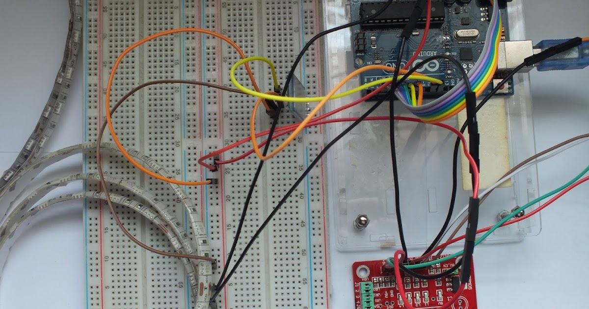 ArduinoWorld: Ambulance light by L298 + Arduino + MIT app