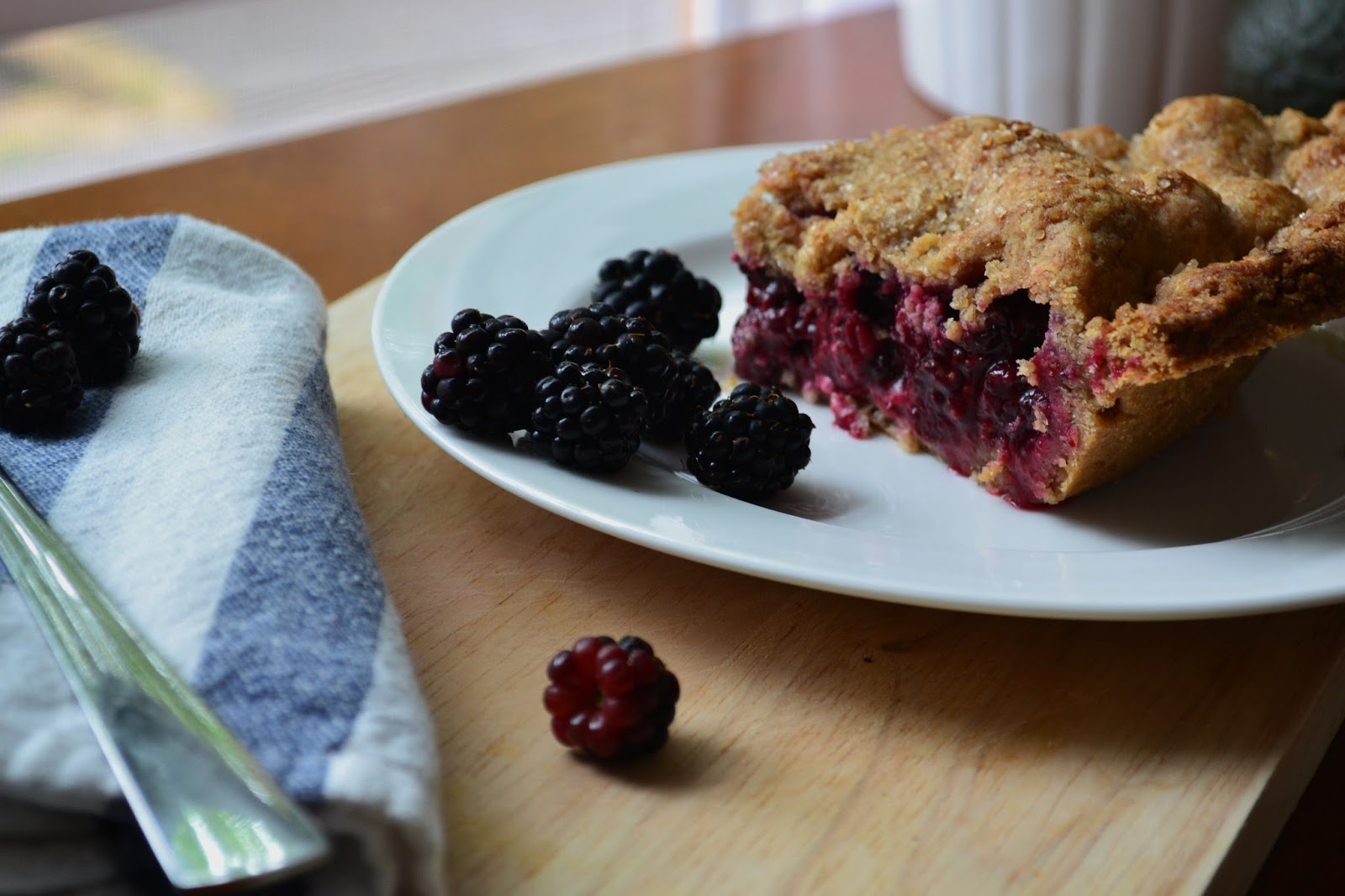 Nourish The Roots: Wild Blackberry Pie
