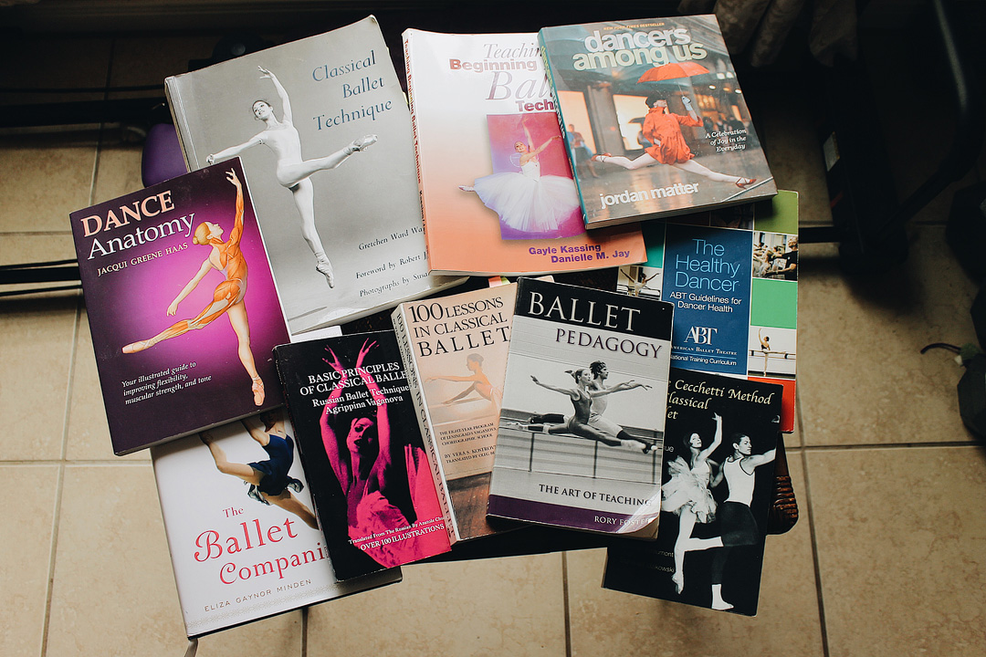 Ballerinas By Night: Ballet Book Guide