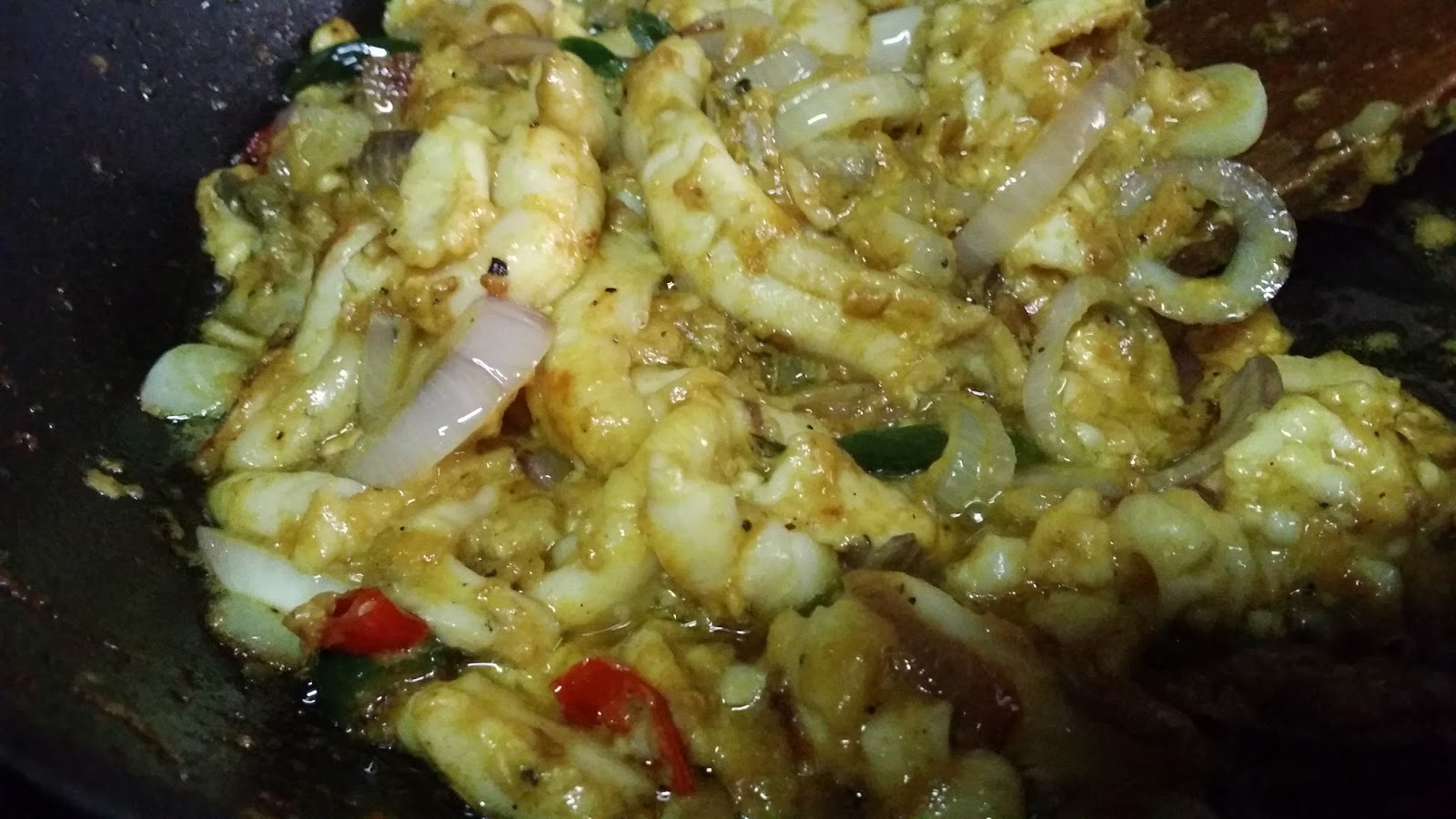 AHWAALULHAYAH: Telur Sotong