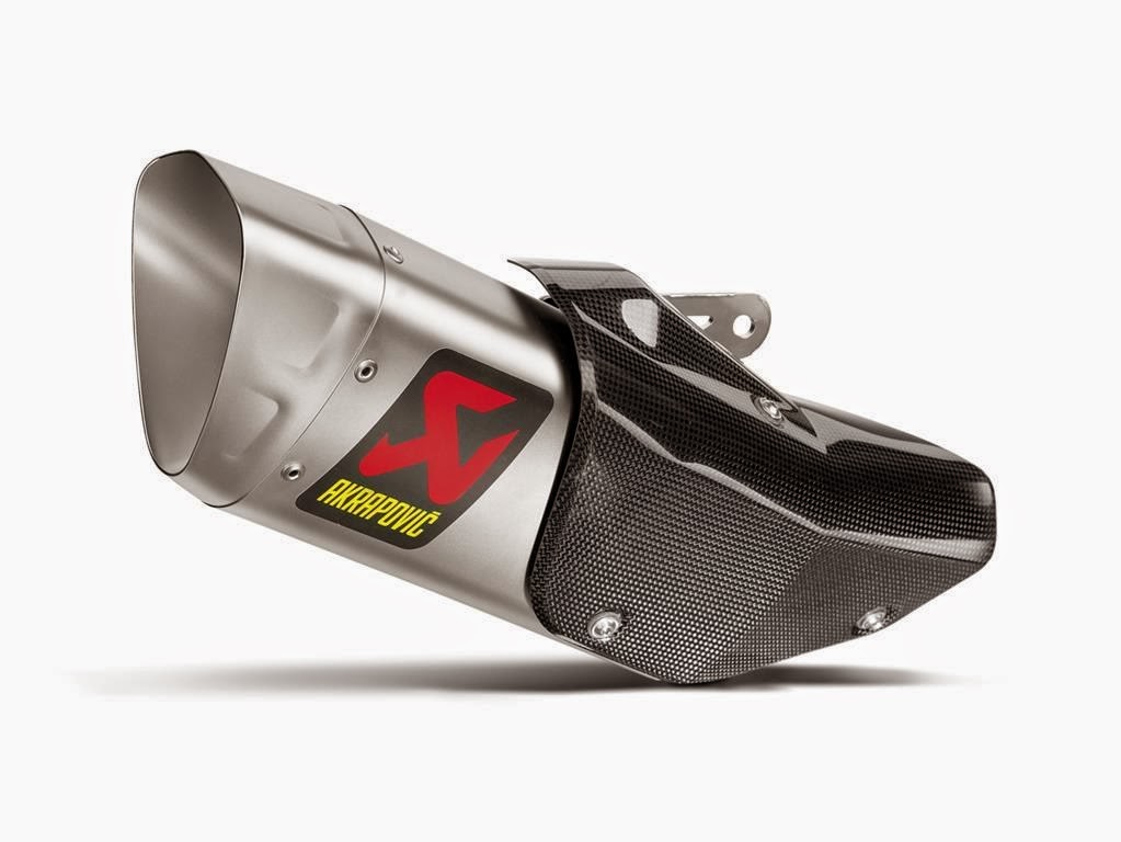 Akrapovic lanza nuevos sistemas de escape para la Yamaha YZF-R1 2015 ...