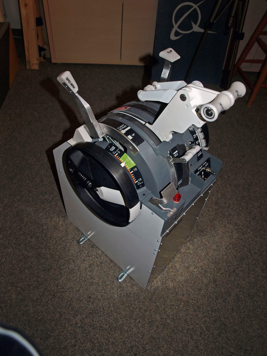 Boeing 737 Homecockpit: Gear Lever + Throttle Quadrant