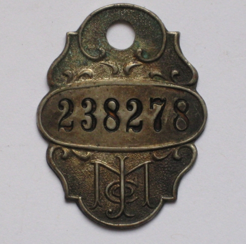 Shopping Days In Retro Boston: Charge Coins Come to Retro Boston