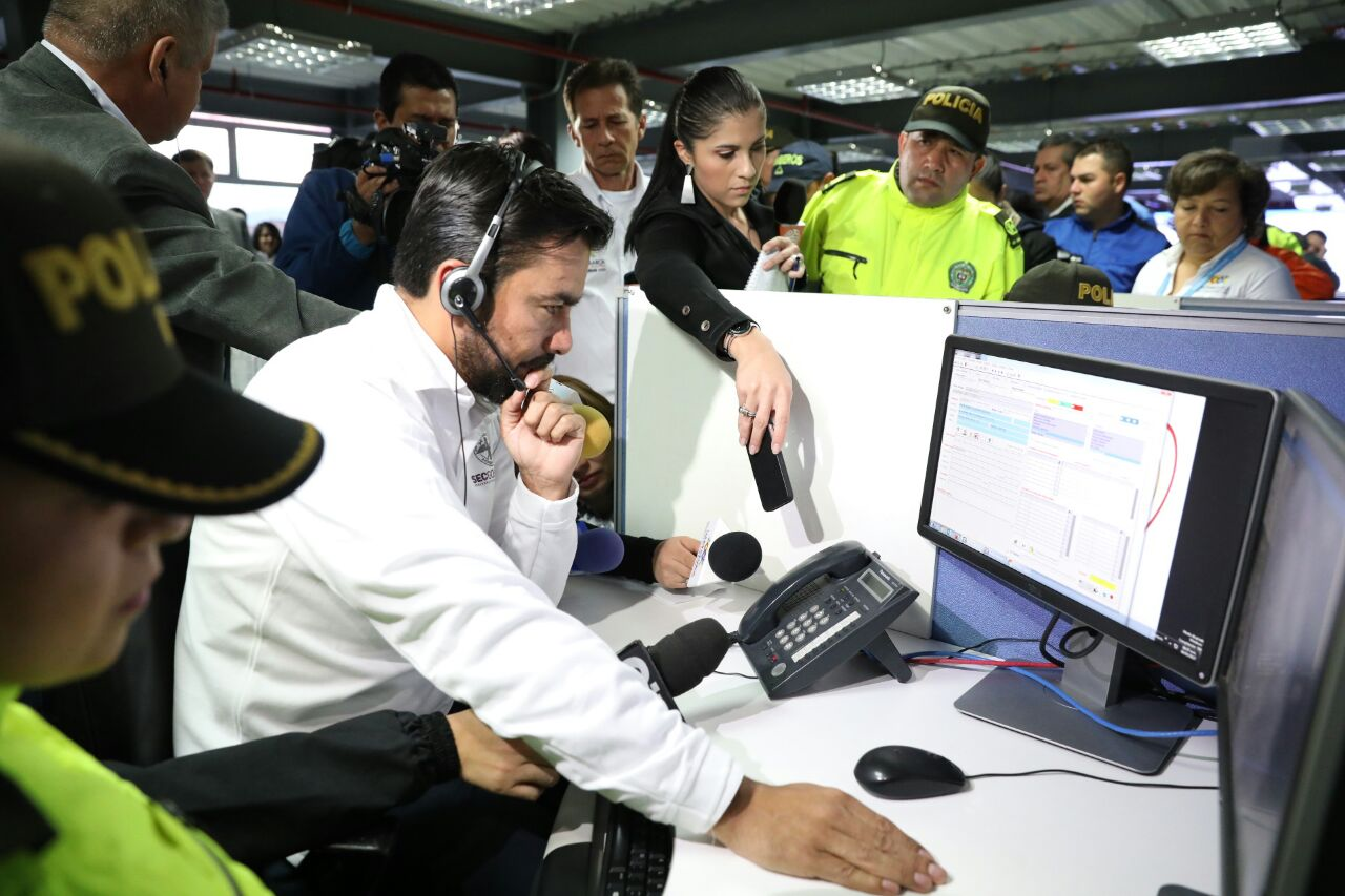 LINEA 123 DE CUNDINAMARCA, PIONERA EN COLOMBIA EN ATENCIÓN PSICOLÓGICA