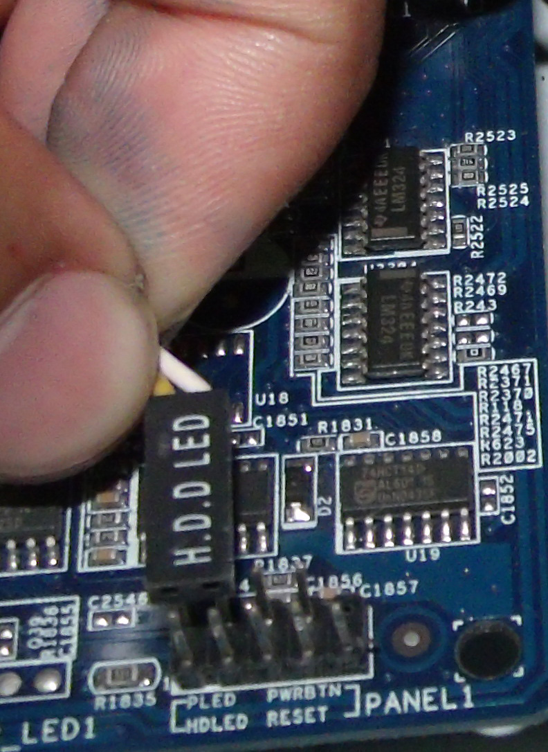 Sir Sherwin's Computer Tutorial: PARTS OF A MOTHERBOARD