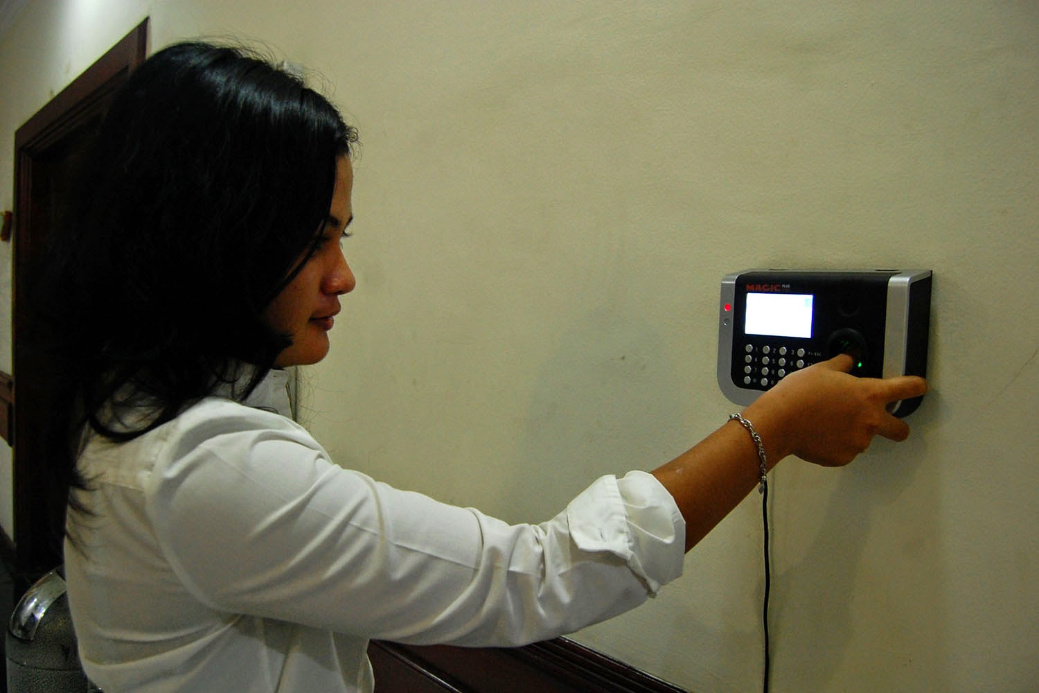 Jual dan Pemasangan Absensi Sidik Jari Batam (Fingerprint) | Manfaat ...