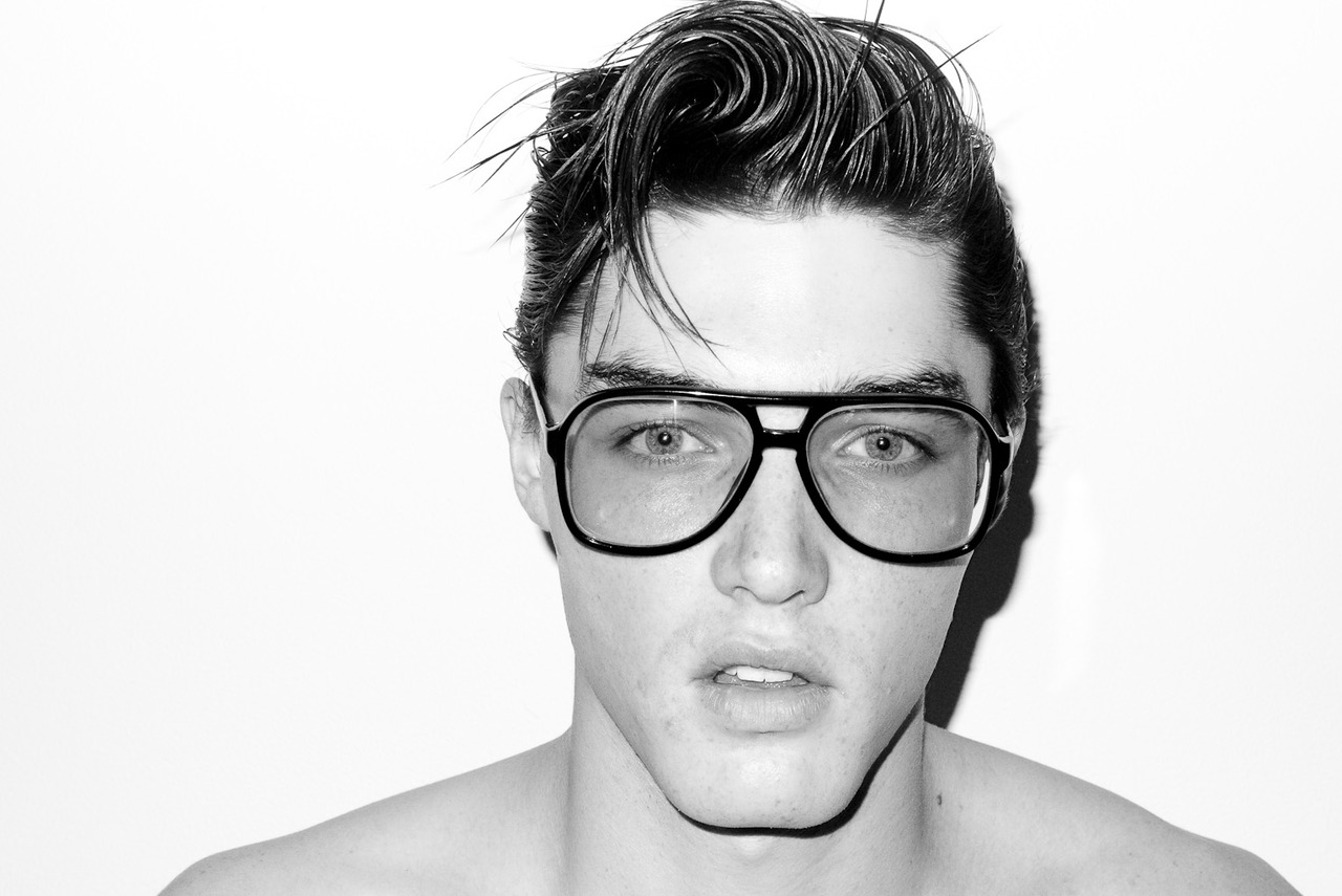 Anickie: MODEL DISCOVERED: Isaac Weber