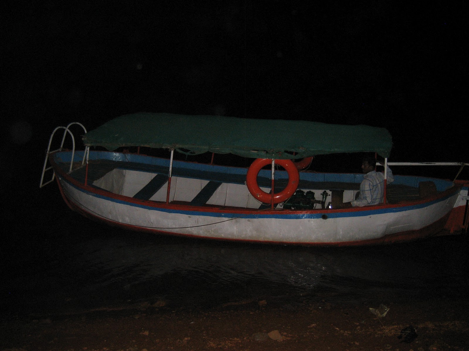 On the Edge of Sahyadris: Vasota fort the tiger's den