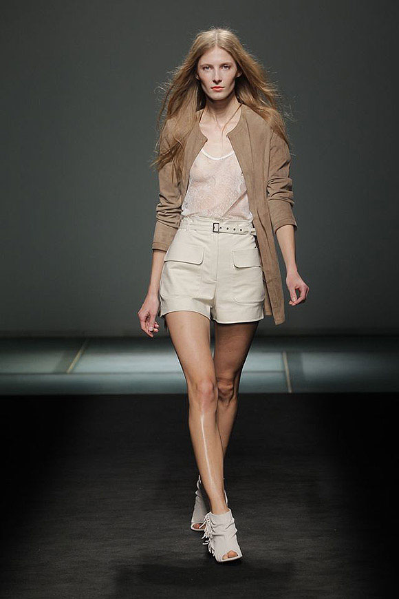 Vestidos de Mujer: Mango - Moda Otoño Invierno 2013 2014 - Barcelona