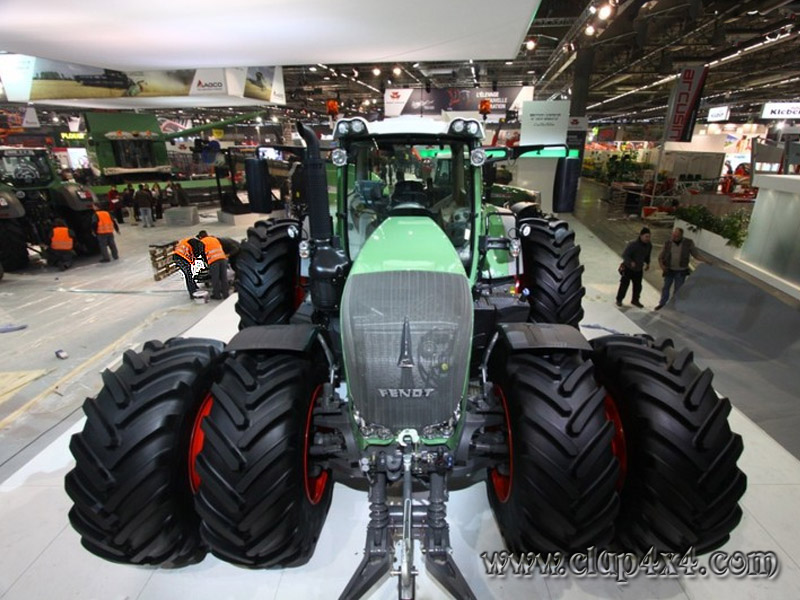 Tractors - Farm Machinery: Fendt 939 Vario