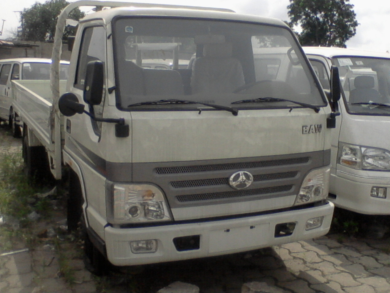 CARS BUSES TRUCKS PHOTOS: BAW TRUCKS