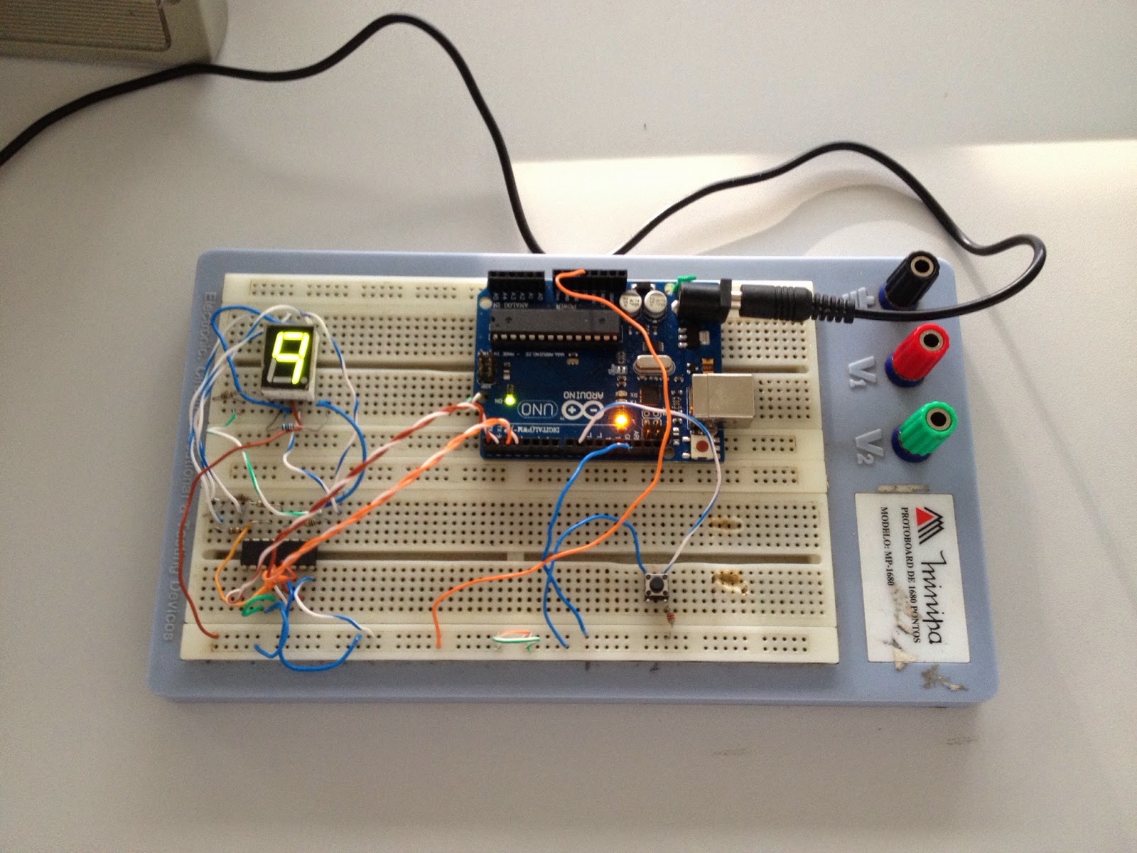 Arduino Manaus: Experimentos Voltados à Prática - Arduino