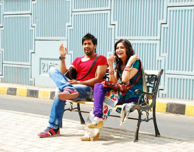 Googly Movie stillsHotstillsupdateHotstillsupdate