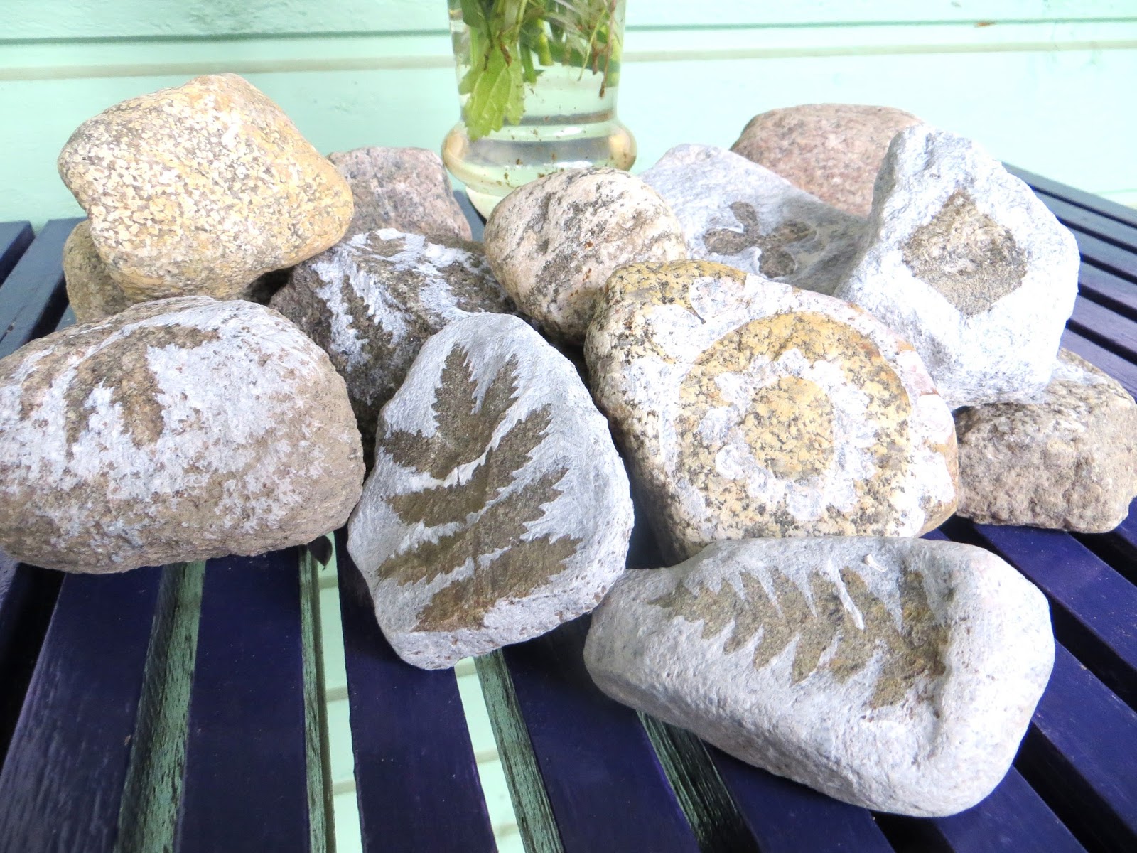 Painted Stones | Summer DIY